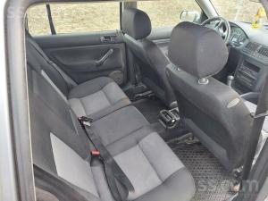 Volkswagen Golf 2002 in Daugavpils, with an engine capacity of 1.90 L and mileage of 363 thousand km for 700 €, photo 4 on AUTOMOTO.COM.LV