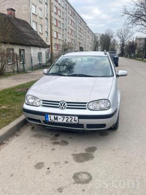 Фольксваген Гольф 2002 в Резекне, объемом двигателя 1.60 л и пробегом 165 тыс. км за 400 €, фото  на AUTOMOTO.COM.LV