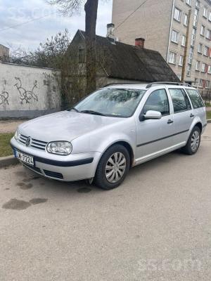 Volkswagen Golf 2002 Rēzekne, ar dzinēja tilpumu 1.60 L un nobraukumu 165 tūkst. km par 400 €, foto 3 vietnē AUTOMOTO.COM.LV