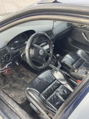 Volkswagen Golf 2002 Panevēža, ar dzinēja tilpumu 1.90 L un nobraukumu 380 tūkst. km par 750 €, foto 6 vietnē AUTOMOTO.COM.LV