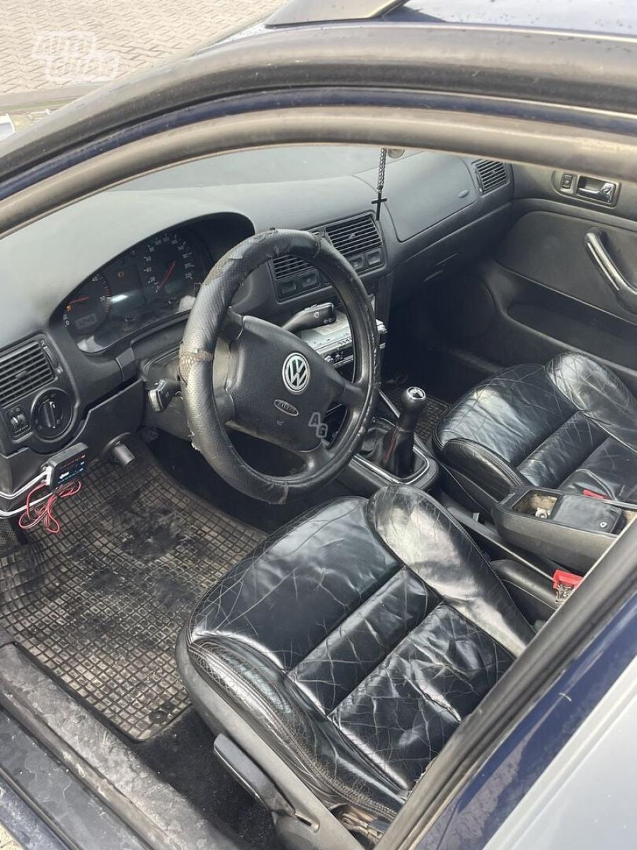 Volkswagen Golf 2002 Panevēža, ar dzinēja tilpumu 1.90 L un nobraukumu 380 tūkst. km par 750 €, foto 6 vietnē AUTOMOTO.COM.LV