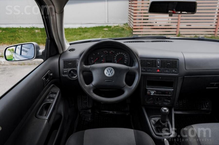 Volkswagen Golf 2003 Rīga, ar dzinēja tilpumu 1.90 L un nobraukumu 0 tūkst. km par 2495 €, foto 14 vietnē AUTOMOTO.COM.LV