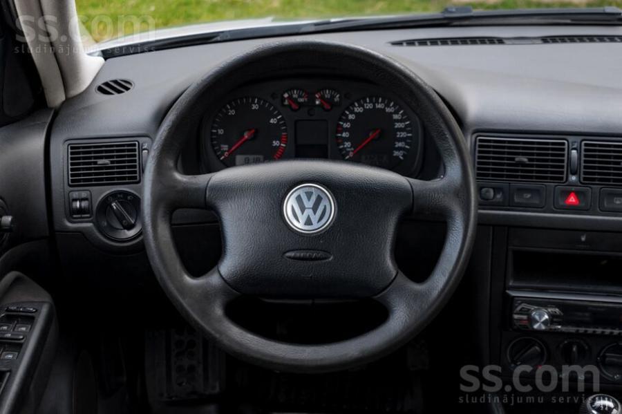 Volkswagen Golf 2003 Rīga, ar dzinēja tilpumu 1.90 L un nobraukumu 0 tūkst. km par 2495 €, foto 17 vietnē AUTOMOTO.COM.LV
