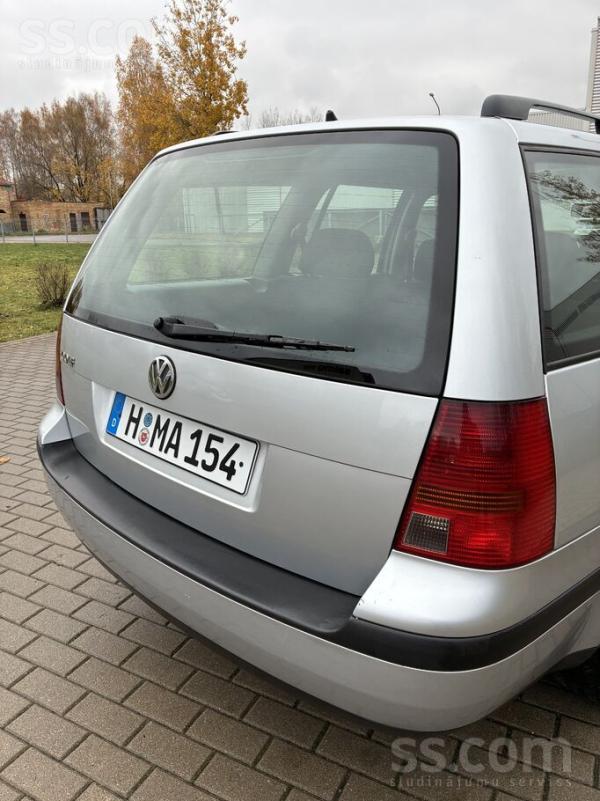 Volkswagen Golf 2003 Rīga, ar dzinēja tilpumu 1.90 L un nobraukumu 307 tūkst. km par 1350 €, foto 7 vietnē AUTOMOTO.COM.LV