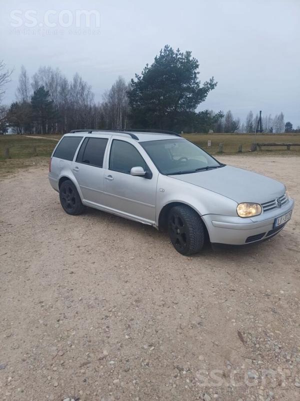 Volkswagen Golf 2003 in Ogre, with an engine capacity of 1.90 L and mileage of 389 thousand km for 1300 €, photo 2 on AUTOMOTO.COM.LV