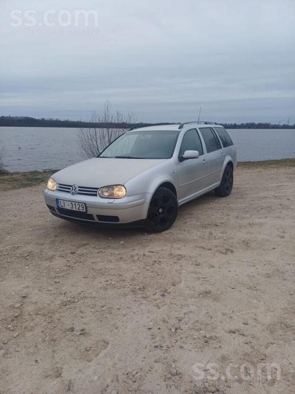 Volkswagen Golf 2003 in Ogre, with an engine capacity of 1.90 L and mileage of 389 thousand km for 1300 €, photo 4 on AUTOMOTO.COM.LV