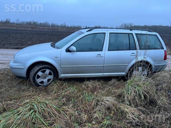 Volkswagen Golf 2003 in Riga, with an engine capacity of 1.90 L and mileage of 286 thousand km for 590 €, photo 6 on AUTOMOTO.COM.LV