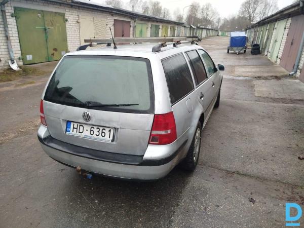 Volkswagen Golf 2003 Rīga, ar dzinēja tilpumu 1.60 L un nobraukumu 237 tūkst. km par 550 €, foto 3 vietnē AUTOMOTO.COM.LV