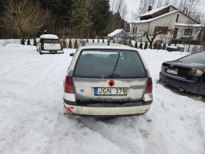 Volkswagen Golf 2003 in Prienai, with an engine capacity of 1.90 L and mileage of 312 thousand km for 499 €, photo 6 on AUTOMOTO.COM.LV
