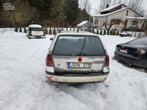 Volkswagen Golf 2003 in Prienai, with an engine capacity of 1.90 L and mileage of 321 thousand km for 400 €, photo 4 on AUTOMOTO.COM.LV