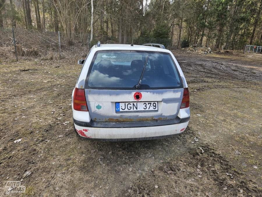 Volkswagen Golf 2003 in Prienai, with an engine capacity of 1.90 L and mileage of 333 thousand km for 350 €, photo 5 on AUTOMOTO.COM.LV