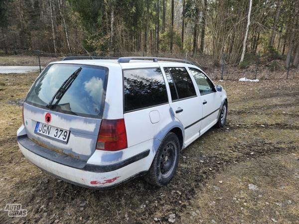 Volkswagen Golf 2003 Prienai, ar dzinēja tilpumu 1.90 L un nobraukumu 333 tūkst. km par 300 €, foto 4 vietnē AUTOMOTO.COM.LV