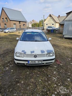Volkswagen Golf 2003 in Prienai, with an engine capacity of 1.90 L and mileage of 343 thousand km for 300 €, photo 9 on AUTOMOTO.COM.LV