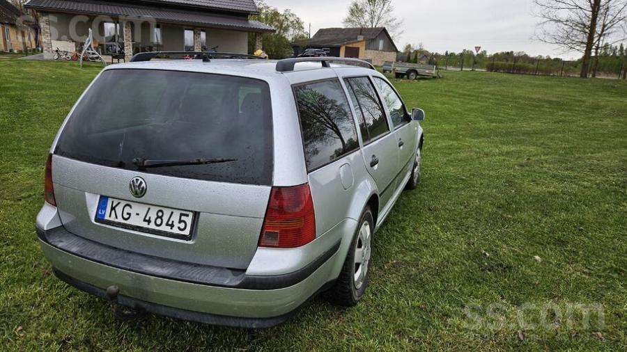 Volkswagen Golf 2003 Aizkraukle, ar dzinēja tilpumu 1.90 L un nobraukumu 360 tūkst. km par 1450 €, foto 4 vietnē AUTOMOTO.COM.LV