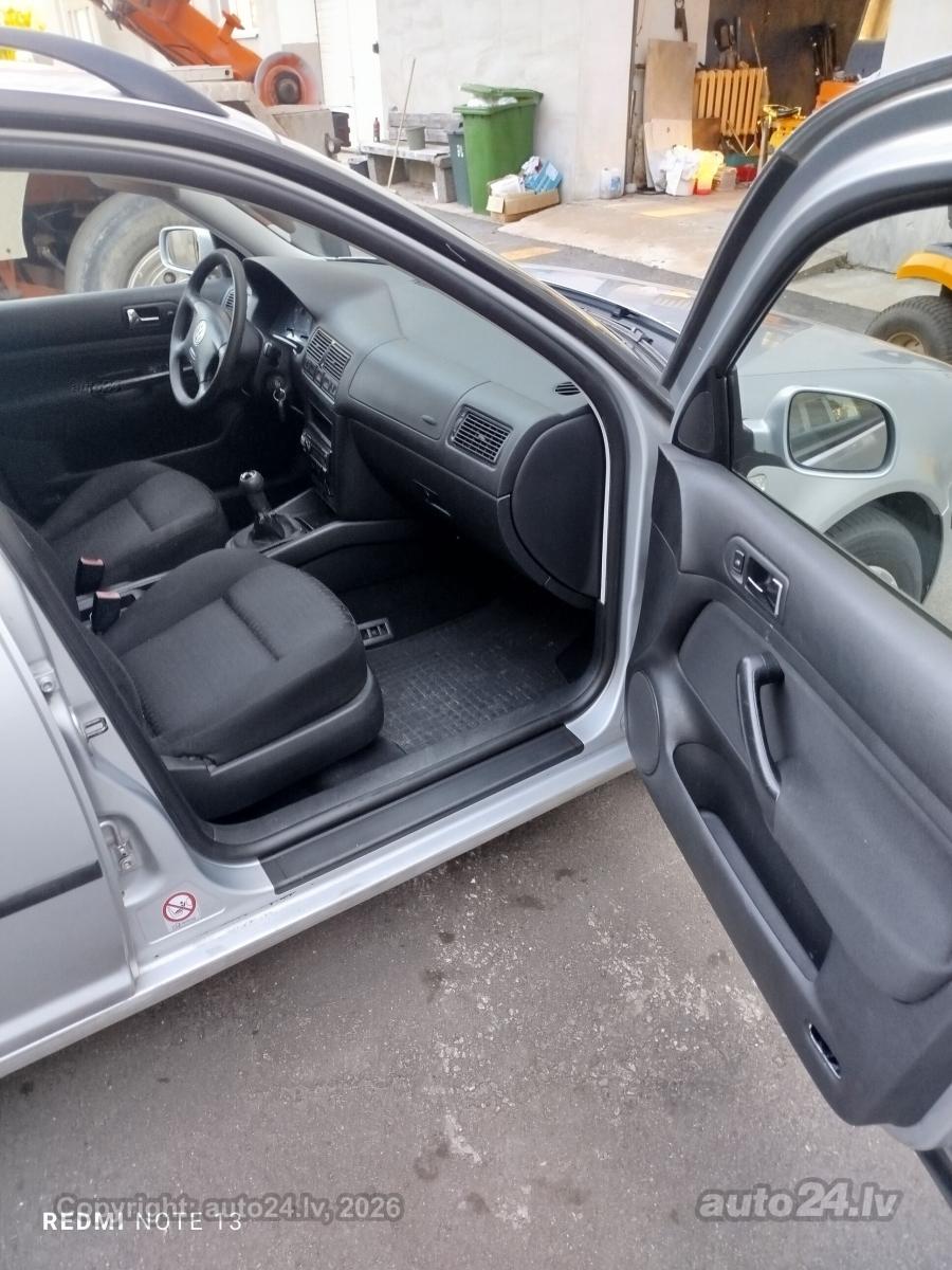 Volkswagen Golf 2003 in Tallinn, with an engine capacity of 1.60 L and mileage of 259 thousand km for 1500 €, photo 6 on AUTOMOTO.COM.LV