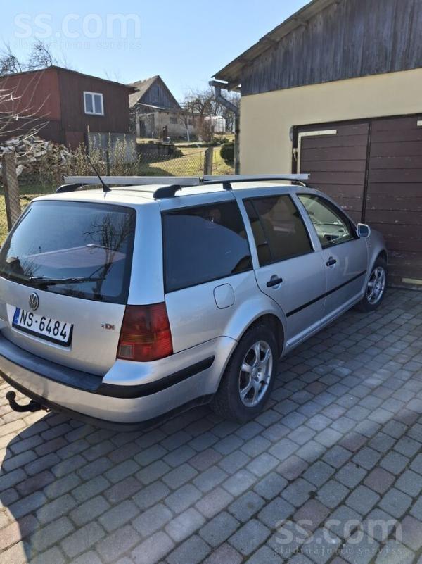 Volkswagen Golf 2003 Alūksne, ar dzinēja tilpumu 1.90 L un nobraukumu 393 tūkst. km par 1600 €, foto 4 vietnē AUTOMOTO.COM.LV