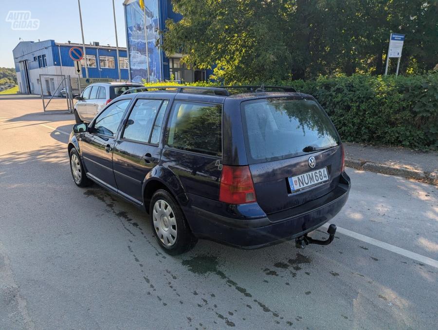 Volkswagen Golf 2003 Kauņa, ar dzinēja tilpumu 1.90 L un nobraukumu 400 tūkst. km par 1350 €, foto 5 vietnē AUTOMOTO.COM.LV
