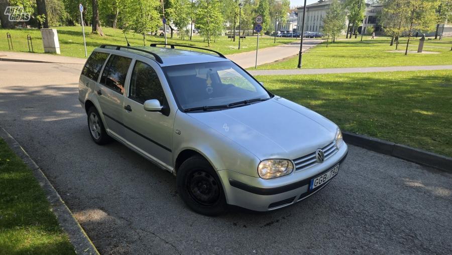 Volkswagen Golf 2004 in Prienai, with an engine capacity of 1.90 L and mileage of 423 thousand km for 950 €, photo 4 on AUTOMOTO.COM.LV