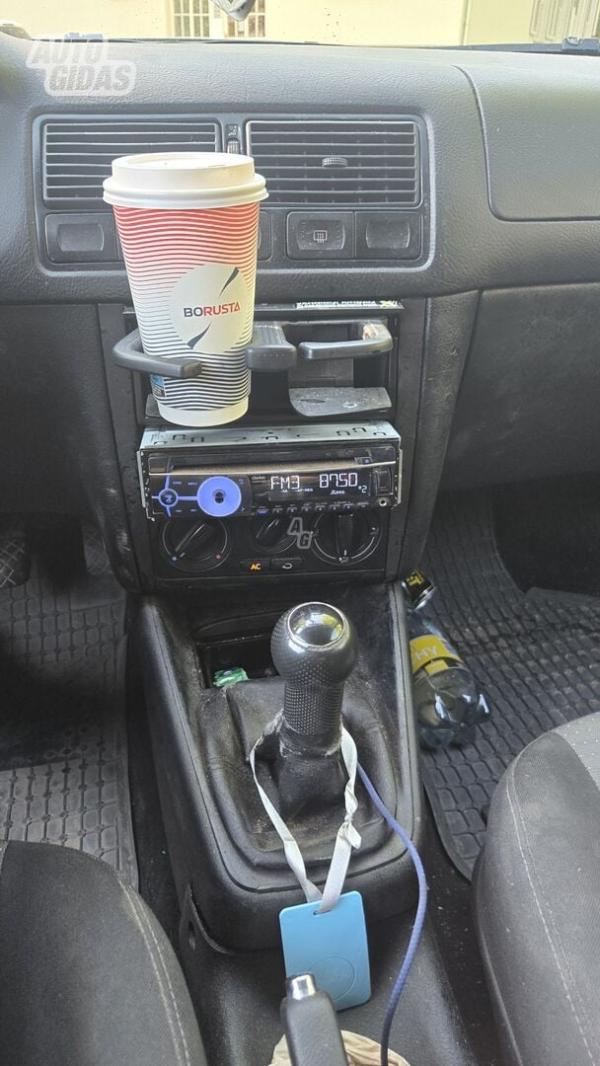 Volkswagen Golf 2004 Prienai, ar dzinēja tilpumu 1.90 L un nobraukumu 423 tūkst. km par 950 €, foto 9 vietnē AUTOMOTO.COM.LV