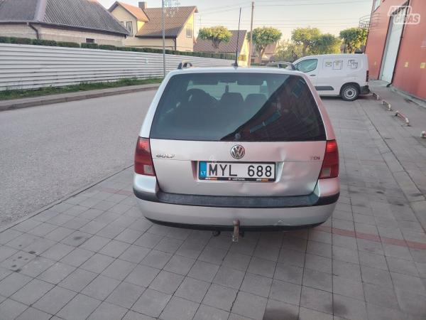 Volkswagen Golf 2004 Vilkaviškis, ar dzinēja tilpumu 1.90 L un nobraukumu 320 tūkst. km par 1300 €, foto 5 vietnē AUTOMOTO.COM.LV