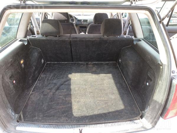 Volkswagen Golf 2004 in Preili, with an engine capacity of 1.90 L and mileage of 331 thousand km for 1800 €, photo 6 on AUTOMOTO.COM.LV