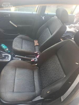 Volkswagen Golf 2004 Alīta, ar dzinēja tilpumu 1.90 L un nobraukumu 340 tūkst. km par 1150 €, foto 5 vietnē AUTOMOTO.COM.LV