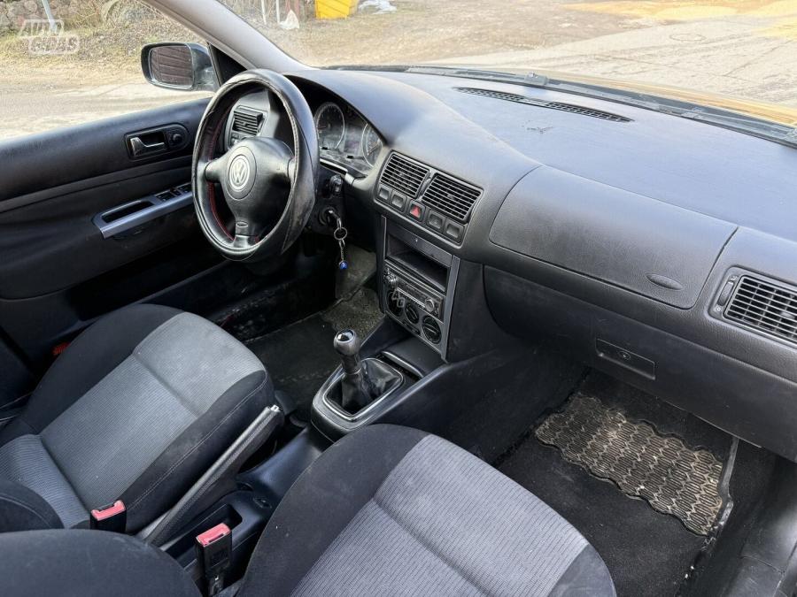 Volkswagen Golf 2005 Viļņa, ar dzinēja tilpumu 2.00 L un nobraukumu 400 tūkst. km par 1000 €, foto 5 vietnē AUTOMOTO.COM.LV