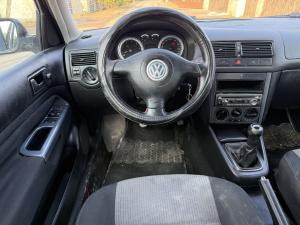Volkswagen Golf 2005 Viļņa, ar dzinēja tilpumu 2.00 L un nobraukumu 400 tūkst. km par 1000 €, foto 6 vietnē AUTOMOTO.COM.LV