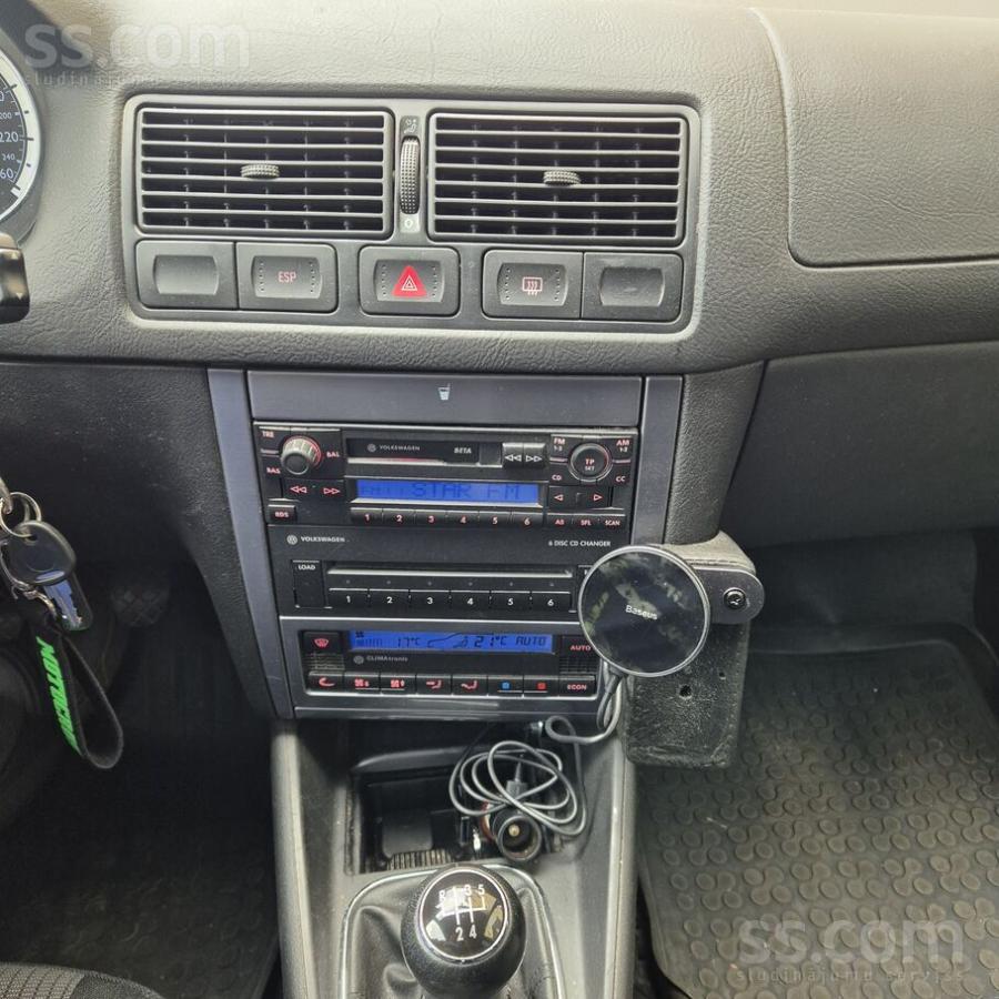 Volkswagen Golf 2005 Saldus, ar dzinēja tilpumu 1.90 L un nobraukumu 129 tūkst. km par 3250 €, foto 10 vietnē AUTOMOTO.COM.LV