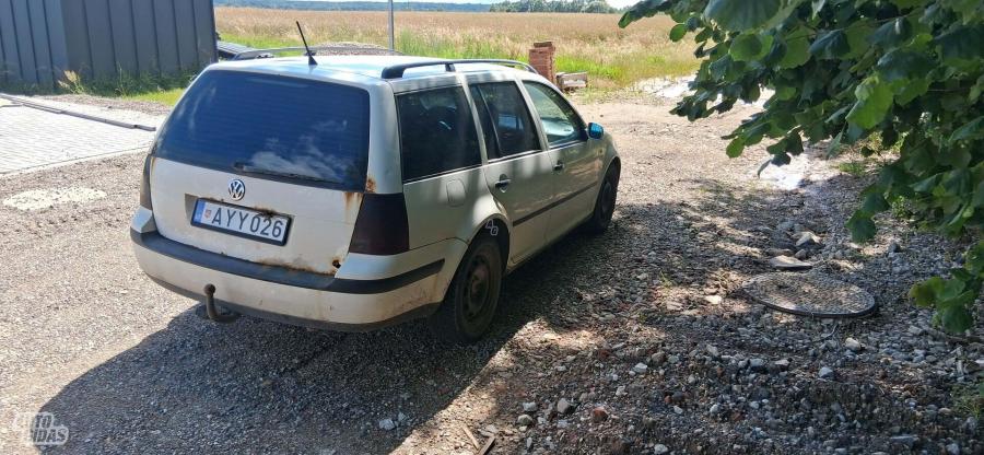 Volkswagen Golf 2005 Kauņa, ar dzinēja tilpumu 1.90 L un nobraukumu 295 tūkst. km par 420 €, foto 4 vietnē AUTOMOTO.COM.LV