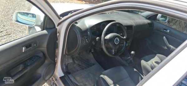 Volkswagen Golf 2005 in Kaunas, with an engine capacity of 1.90 L and mileage of 295 thousand km for 420 €, photo 5 on AUTOMOTO.COM.LV