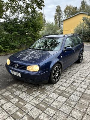 Volkswagen Golf 2005 Elva, ar dzinēja tilpumu 1.90 L un nobraukumu 383 tūkst. km par 2200 €, foto 4 vietnē AUTOMOTO.COM.LV
