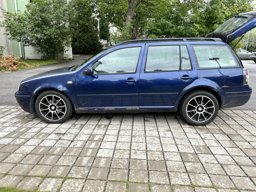 Volkswagen Golf 2005 Elva, ar dzinēja tilpumu 1.90 L un nobraukumu 383 tūkst. km par 2200 €, foto 22 vietnē AUTOMOTO.COM.LV