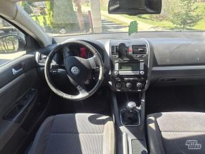 Volkswagen Golf 2007 in Klaipeda, with an engine capacity of 1.90 L and mileage of 2424 thousand km for 2000 €, photo 12 on AUTOMOTO.COM.LV