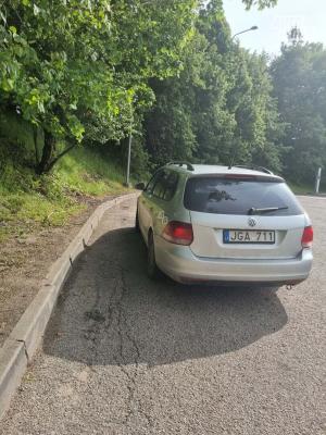 Volkswagen Golf 2007 in Alytus, with an engine capacity of 1.90 L and mileage of 520 thousand km for 700 €, photo 5 on AUTOMOTO.COM.LV