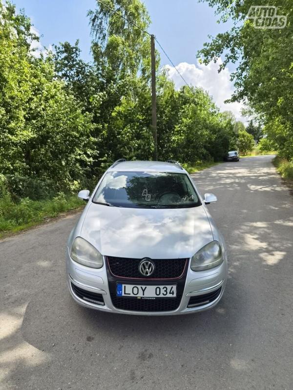 Volkswagen Golf 2007 Viļņa, ar dzinēja tilpumu 1.90 L un nobraukumu 315 tūkst. km par 650 €, foto 2 vietnē AUTOMOTO.COM.LV