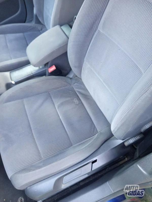 Volkswagen Golf 2007 Vilkaviškis, ar dzinēja tilpumu 1.90 L un nobraukumu 270 tūkst. km par 1750 €, foto 7 vietnē AUTOMOTO.COM.LV