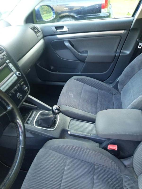Volkswagen Golf 2007 Vilkaviškis, ar dzinēja tilpumu 1.90 L un nobraukumu 270 tūkst. km par 1750 €, foto 10 vietnē AUTOMOTO.COM.LV