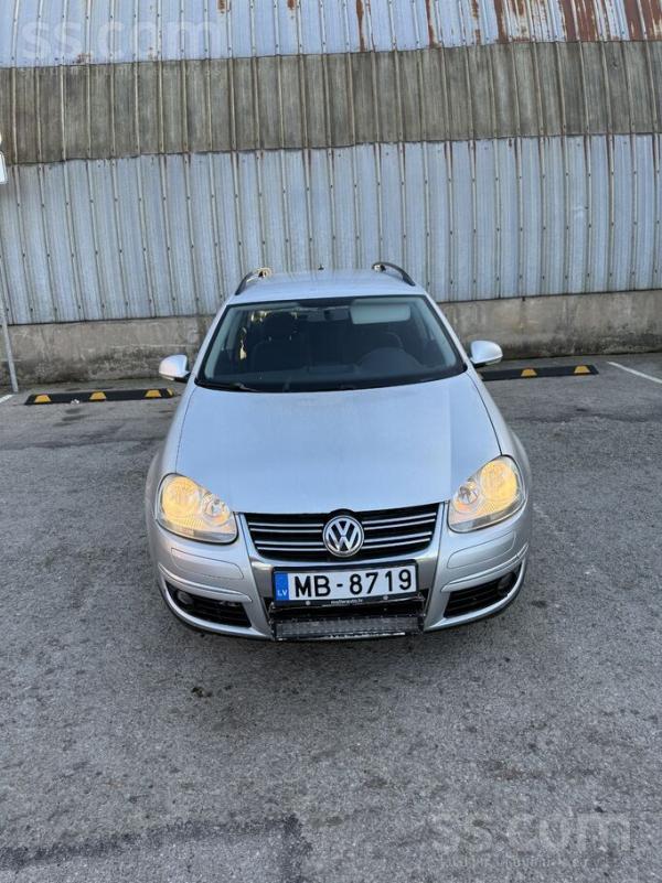 Volkswagen Golf 2008 in Riga, with an engine capacity of 1.90 L and mileage of 324 thousand km for 1750 €, photo 3 on AUTOMOTO.COM.LV