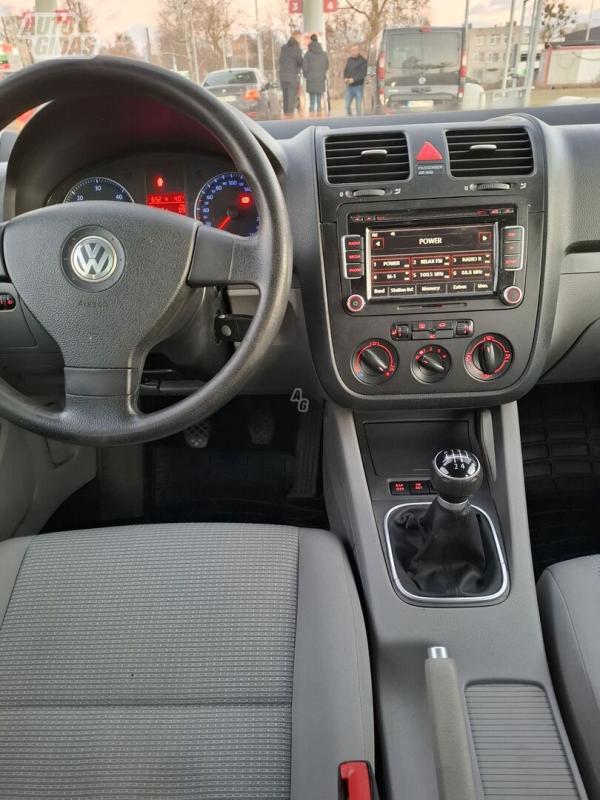 Volkswagen Golf 2008 Kauņa, ar dzinēja tilpumu 1.90 L un nobraukumu 257 tūkst. km par 2150 €, foto 5 vietnē AUTOMOTO.COM.LV