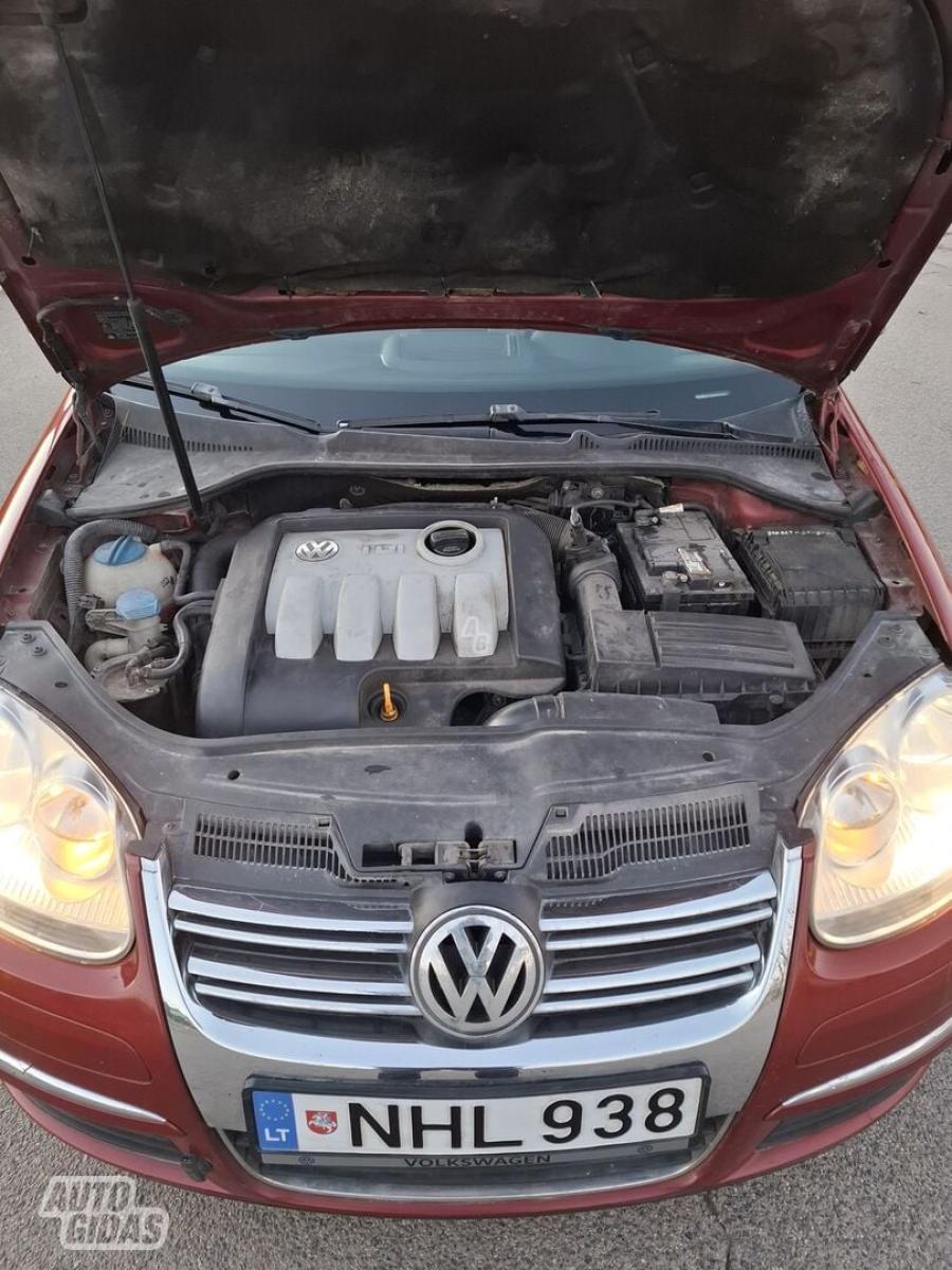 Volkswagen Golf 2008 in Kaunas, with an engine capacity of 1.90 L and mileage of 257 thousand km for 2150 €, photo 6 on AUTOMOTO.COM.LV