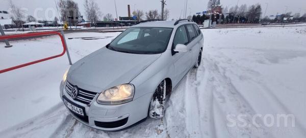 Volkswagen Golf 2008 Jēkabpils, ar dzinēja tilpumu 1.90 L un nobraukumu 326 tūkst. km par 1400 €, foto 1 vietnē AUTOMOTO.COM.LV