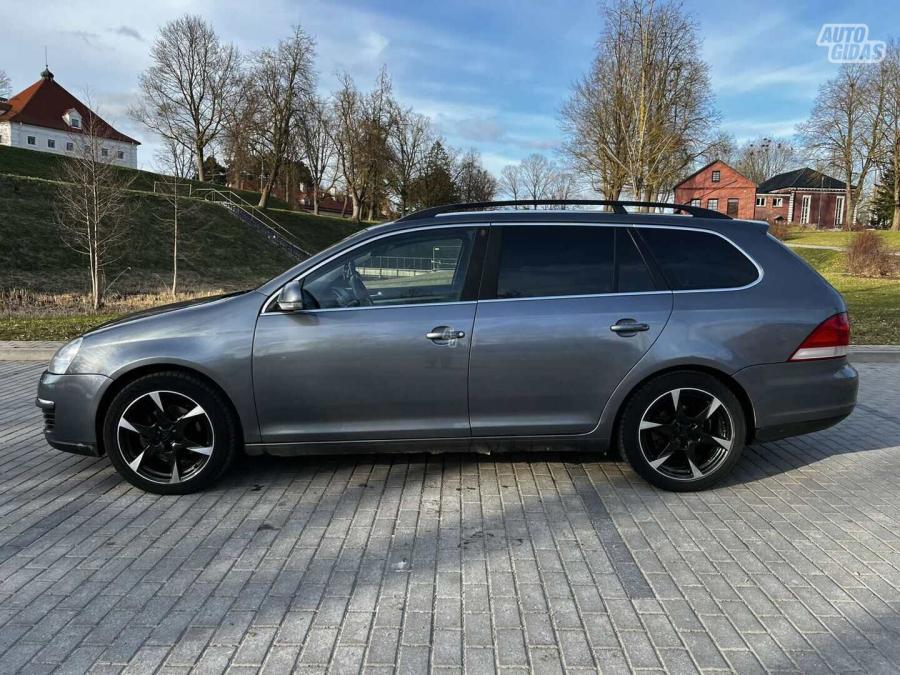 Volkswagen Golf 2008 in Birzai, with an engine capacity of 2.00 L and mileage of 308 thousand km for 800 €, photo 9 on AUTOMOTO.COM.LV