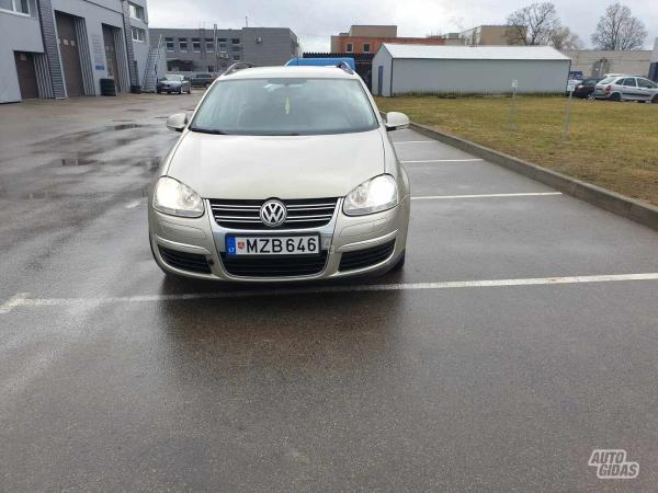Volkswagen Golf 2008 Jonava, ar dzinēja tilpumu 2.00 L un nobraukumu 400 tūkst. km par 2500 €, foto 1 vietnē AUTOMOTO.COM.LV