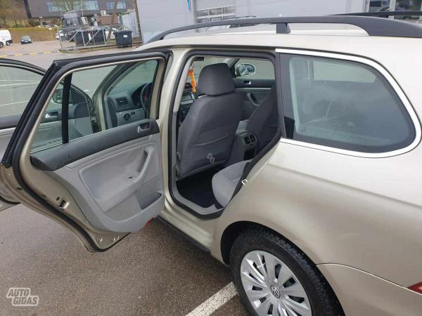 Volkswagen Golf 2008 Jonava, ar dzinēja tilpumu 2.00 L un nobraukumu 400 tūkst. km par 2500 €, foto 10 vietnē AUTOMOTO.COM.LV