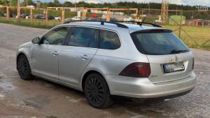 Volkswagen Golf 2008 Viļņa, ar dzinēja tilpumu 2.00 L un nobraukumu 306 tūkst. km par 950 €, foto 5 vietnē AUTOMOTO.COM.LV