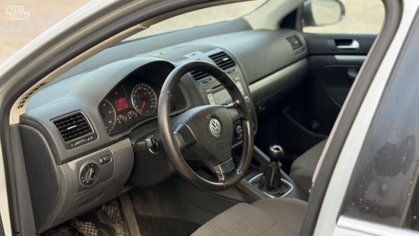 Volkswagen Golf 2008 Viļņa, ar dzinēja tilpumu 2.00 L un nobraukumu 306 tūkst. km par 850 €, foto 7 vietnē AUTOMOTO.COM.LV