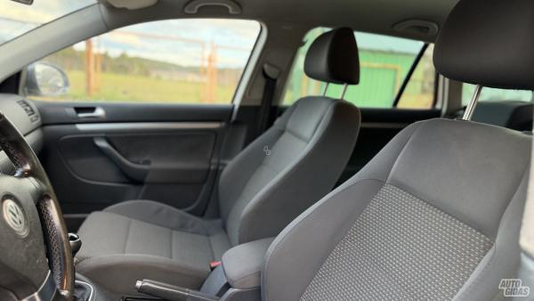 Volkswagen Golf 2008 Viļņa, ar dzinēja tilpumu 2.00 L un nobraukumu 306 tūkst. km par 850 €, foto 8 vietnē AUTOMOTO.COM.LV