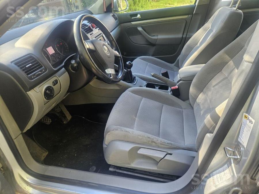 Volkswagen Golf 2008 Valmiera, ar dzinēja tilpumu 1.90 L un nobraukumu 378 tūkst. km par 1550 €, foto 9 vietnē AUTOMOTO.COM.LV