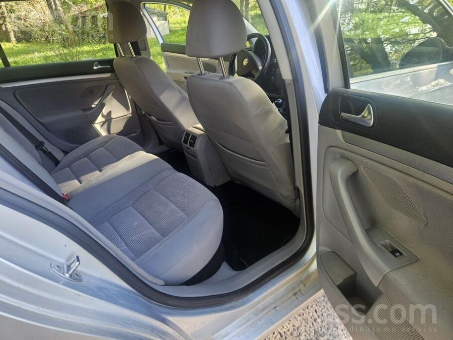 Volkswagen Golf 2008 Valmiera, ar dzinēja tilpumu 1.90 L un nobraukumu 378 tūkst. km par 1550 €, foto 11 vietnē AUTOMOTO.COM.LV